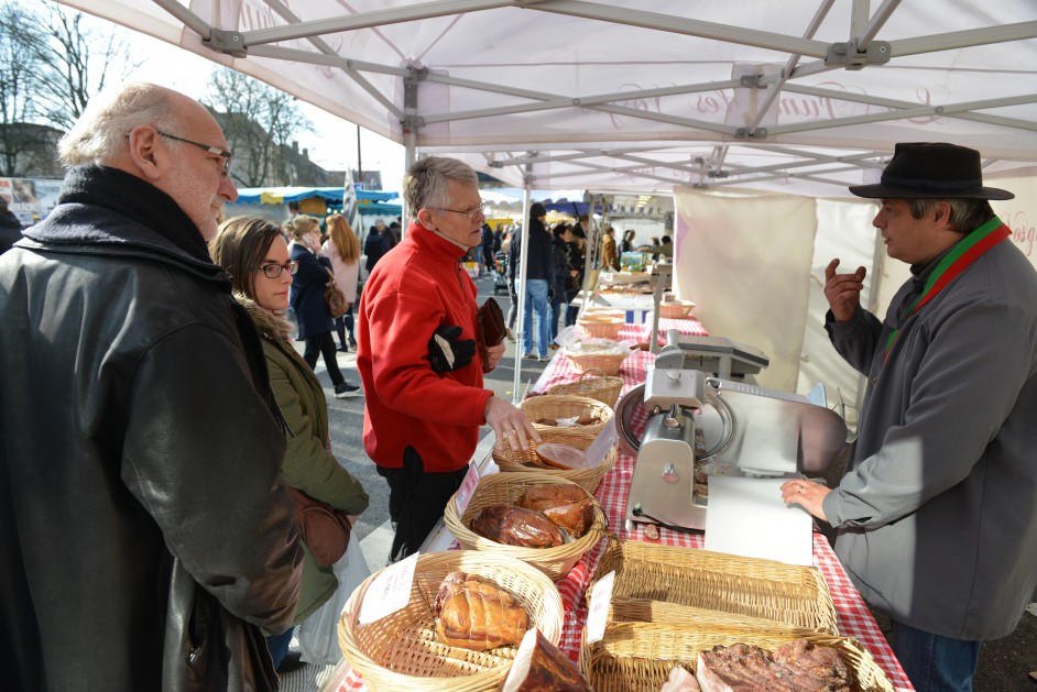 metz.fr - Le marché du dimanche inauguré